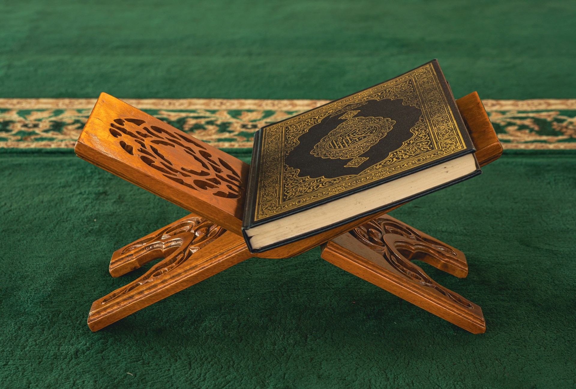 About – Islam Explained